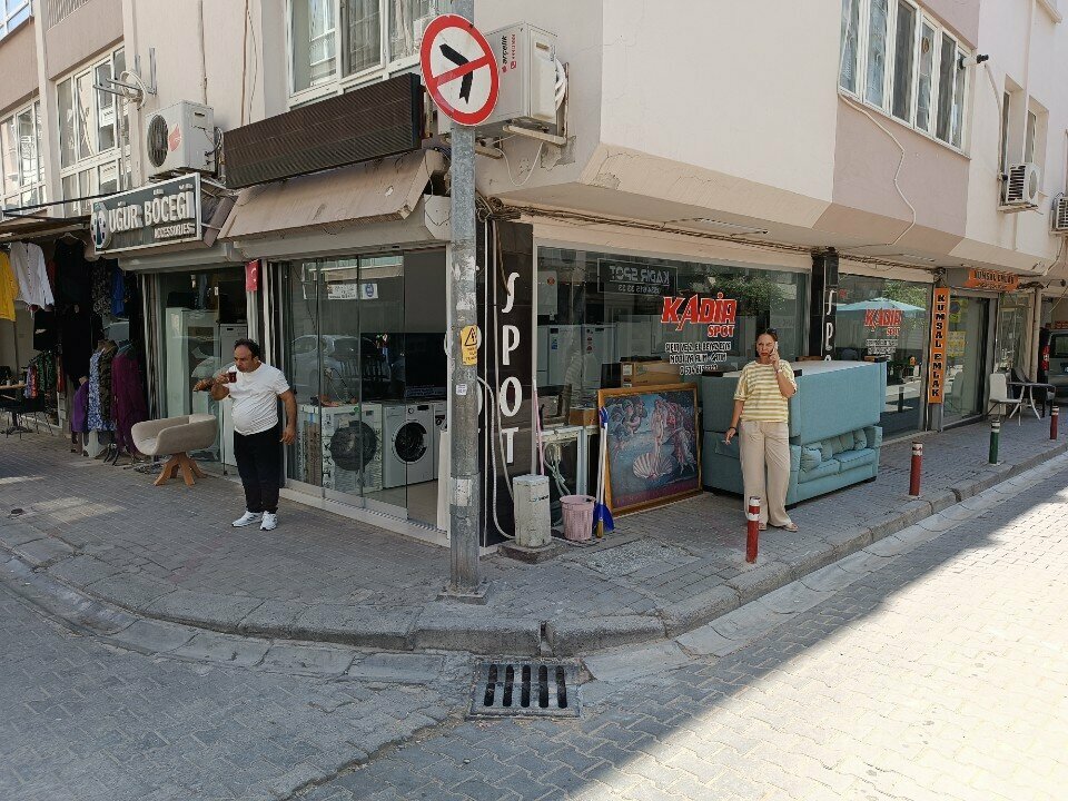 i̇kinci el eşya satışı Kadir Spot, İzmir, foto