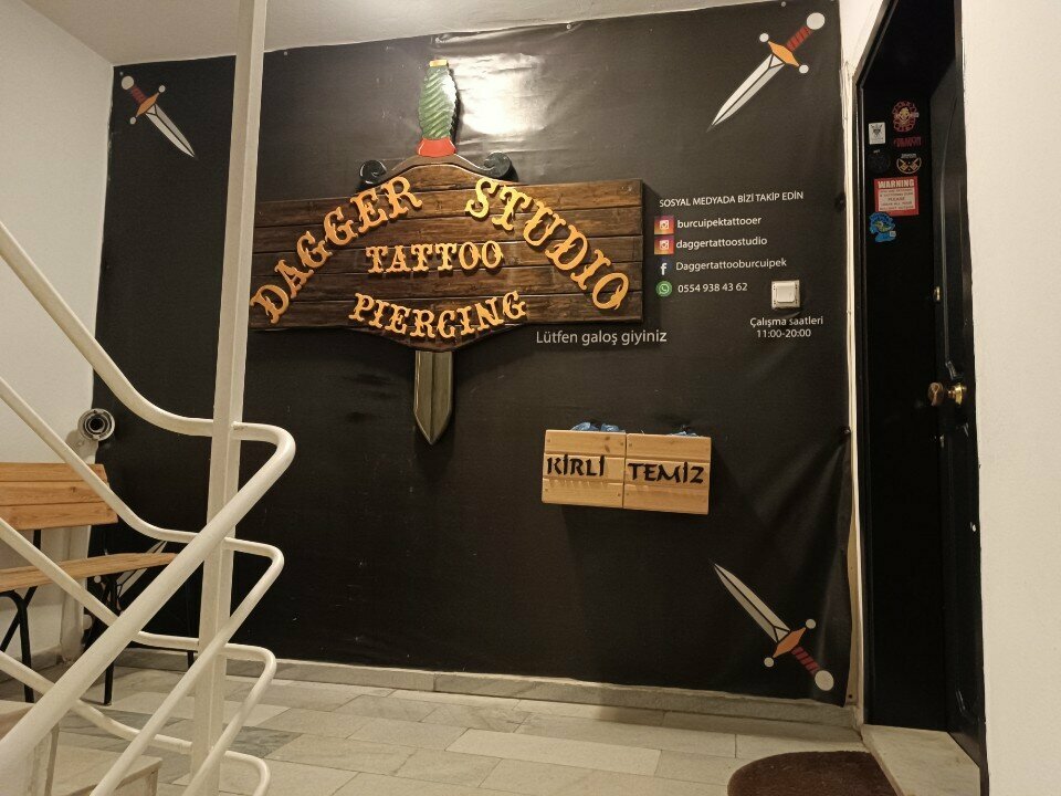 Dövmeciler Dagger Tattoo Studio, İzmir, foto
