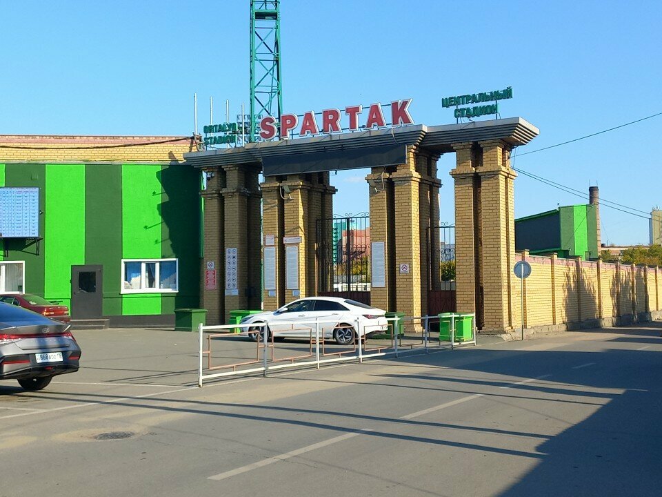 Stadyum Stadion Spartak w Semeju, Semey, foto