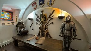 Muzey srednevekovogo rytsarstva (ulitsa Engelsa No:3, Polaсk), müzeler ve sanat galerileri  Polotsk'tan