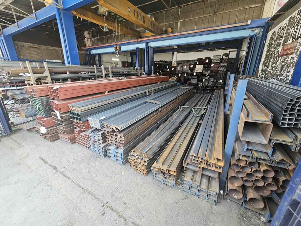 Montaj ekipmanları Cenk Demir Ticaret, İzmir, foto
