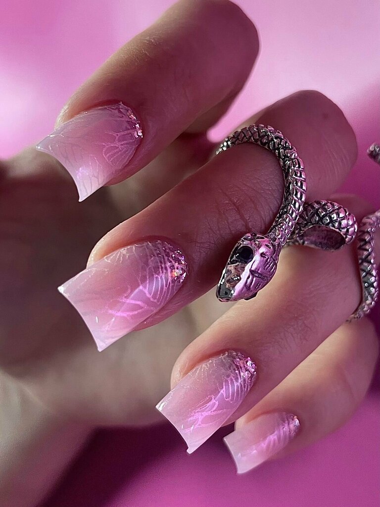 Manikür-pedikür Nails by Kargels, Saint‑Petersburg, foto