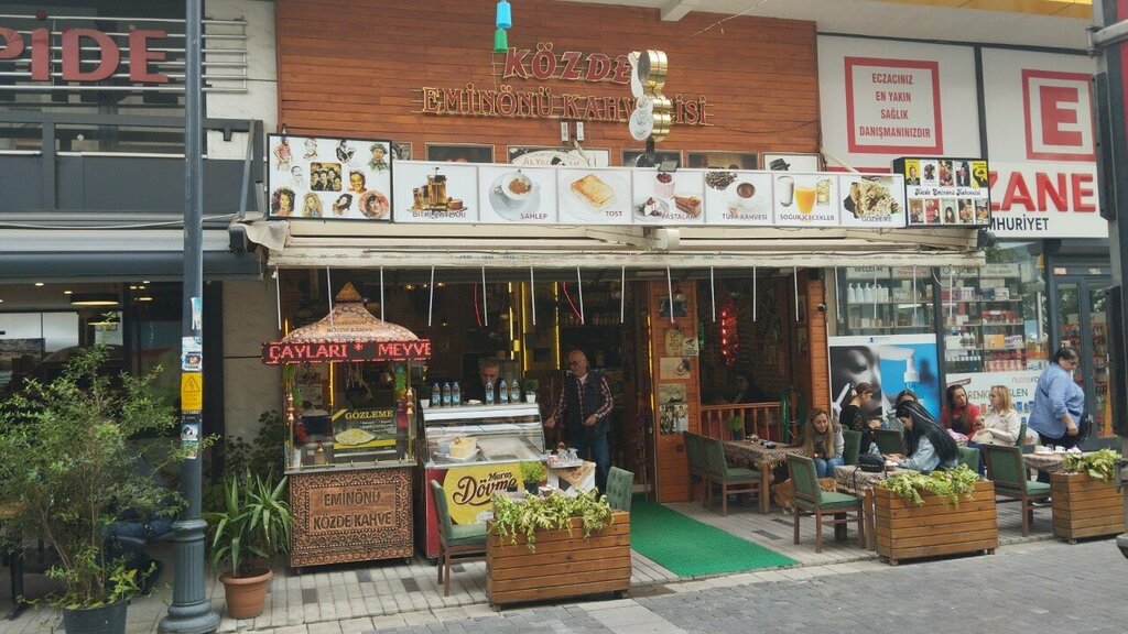Kahve dükkanı Közde Eminönü Kahvecisi, İstanbul, foto