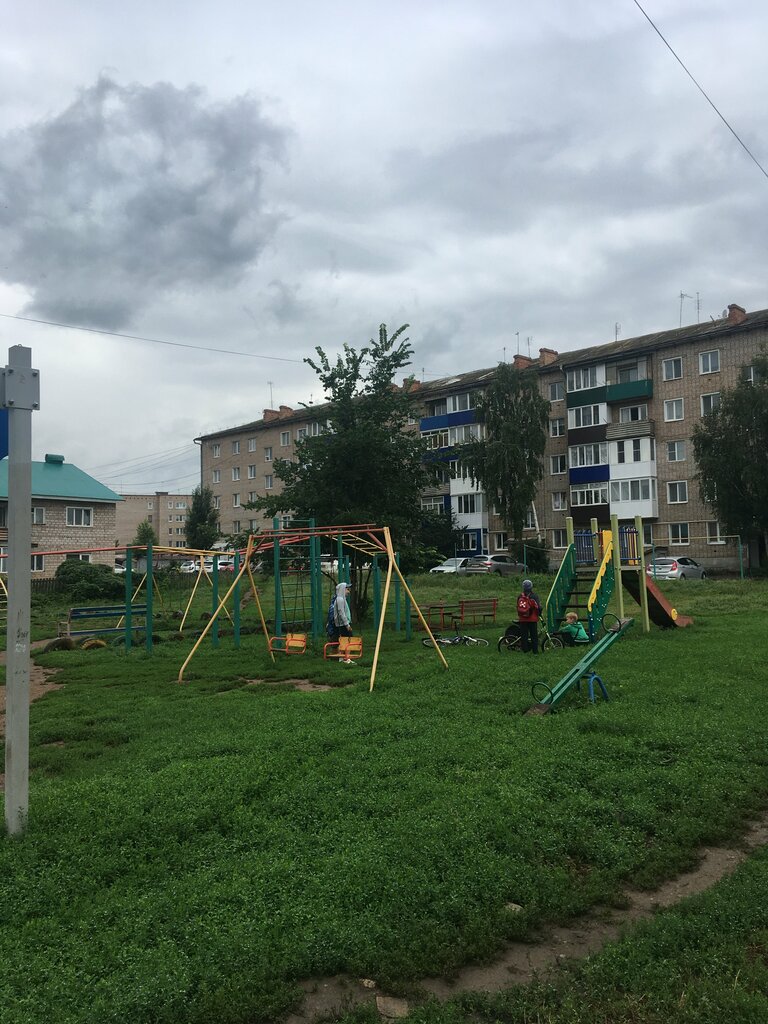Oyun alanı Playground, Davlekanovo, foto