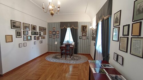 Müzeler ve sanat galerileri Dom-Muzey Adama Mitskevicha V Gorode Novogrudke Uk, Novogrudok, foto