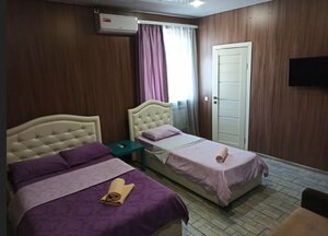 VGosti (ulitsa Kostyuchenko No:4А, territoriya Rabochiy posyolok Vodstroy, Volgograd), otel  Volgograd'dan