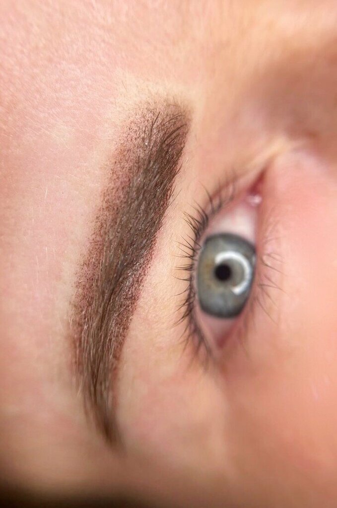 Kaş ve kirpik salonu Beauty is in the Details, Novosibirsk, foto