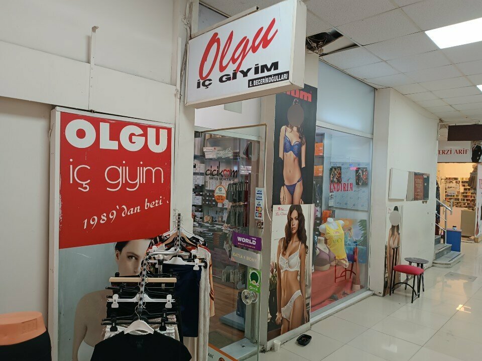Giyim mağazası Olgu İç Giyim, İzmir, foto