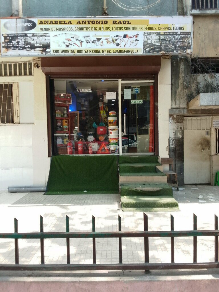 Yapı mağazası Loja, Loanda, foto