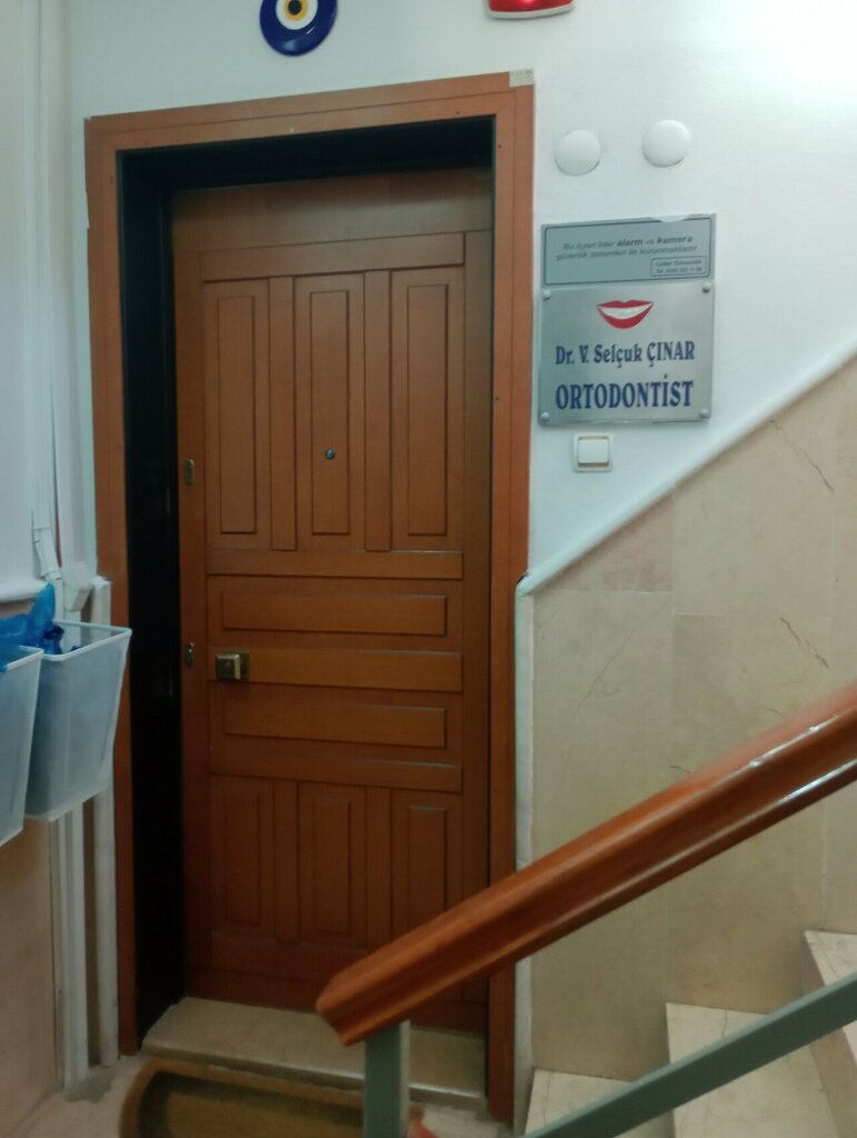 Özel ağız ve diş sağlığı klinikleri ve muayenehaneleri Dr. Vural Selçuk Çınar, Antalya, foto