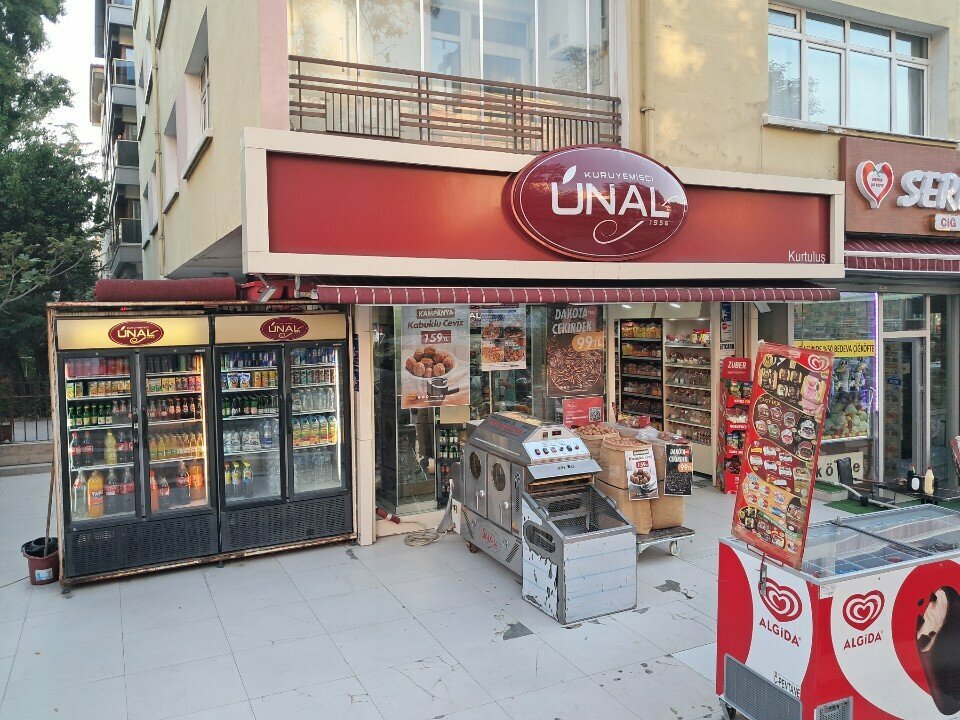 Kuruyemiş, atıştırmalık, kuru meyve Ünal Kuruyemiş_Kurtuluş, Ankara, foto