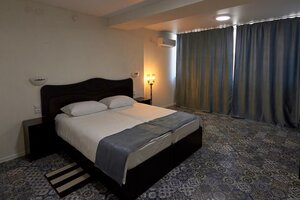 Patriot (Narodnaya ulitsa No:39, Kamensk-Shakhtinskiy), otel  Kamensk‑Şahtinski'den