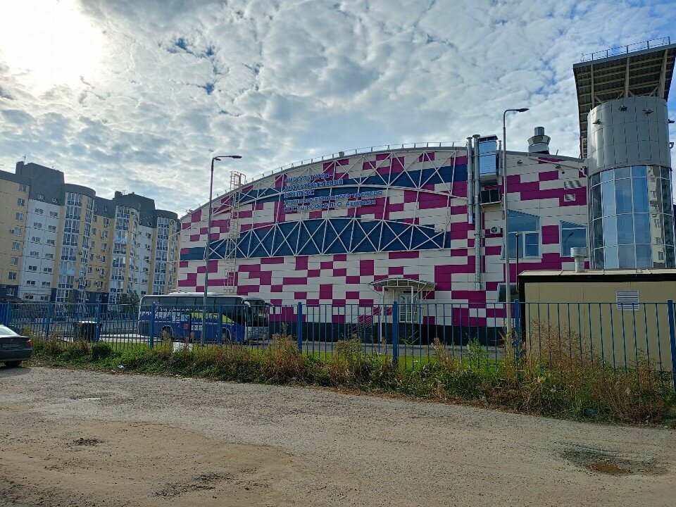 Çok amaçlı spor tesisleri ФОК имени заслуженного тренера СССР и РСФСР Л. О. Акапяна, Volgograd, foto
