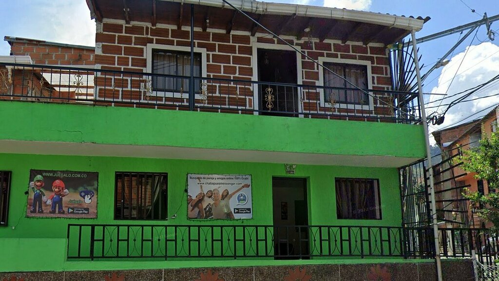 Yeni teknolojiler Chatiapues Messenger, Medellin, foto