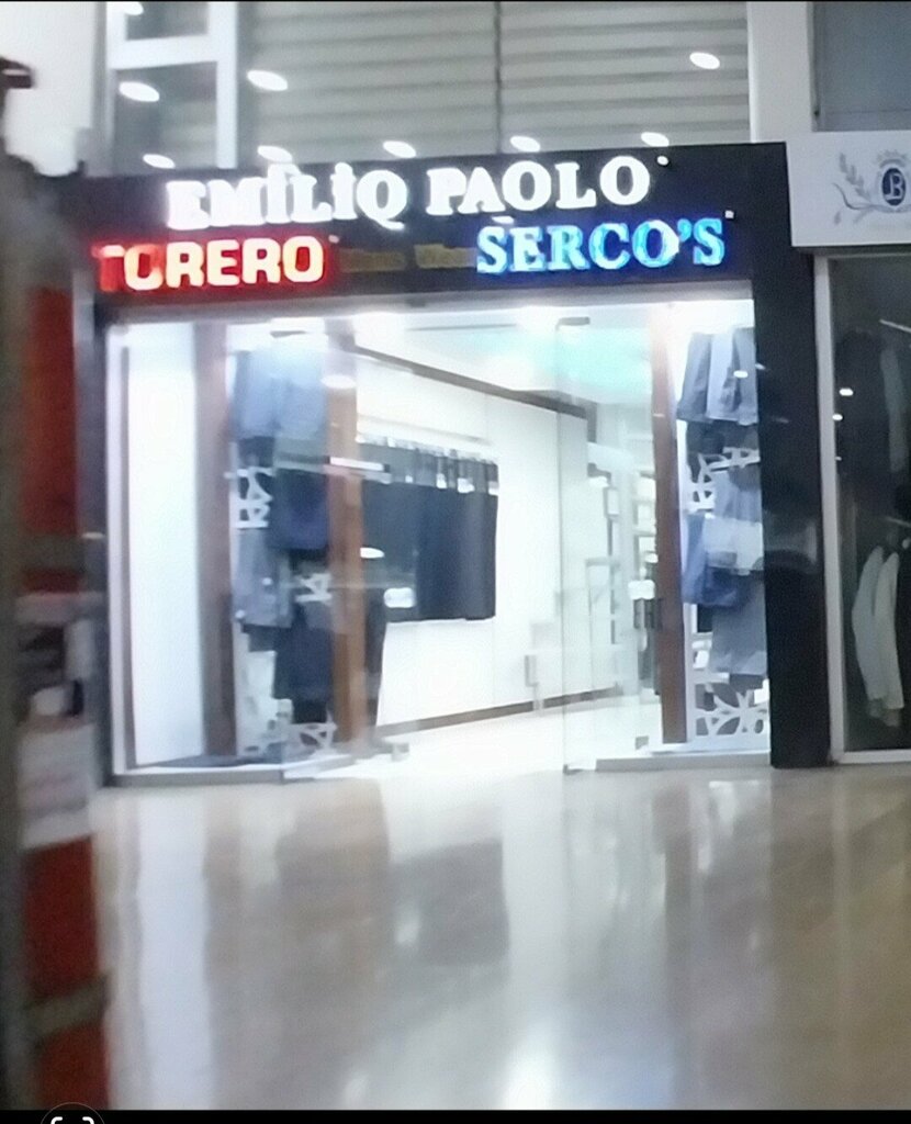 Giyim mağazası Emiliq Paolo, İstanbul, foto