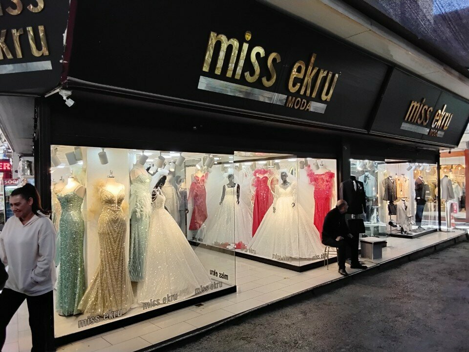 Düğün mağazası Miss Ekru Moda, İzmir, foto