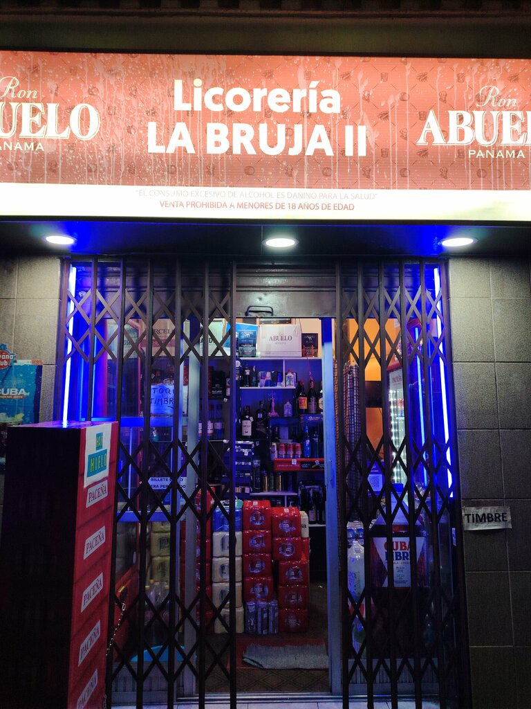 Bar La Bruja Liquor Store, La Paz, foto
