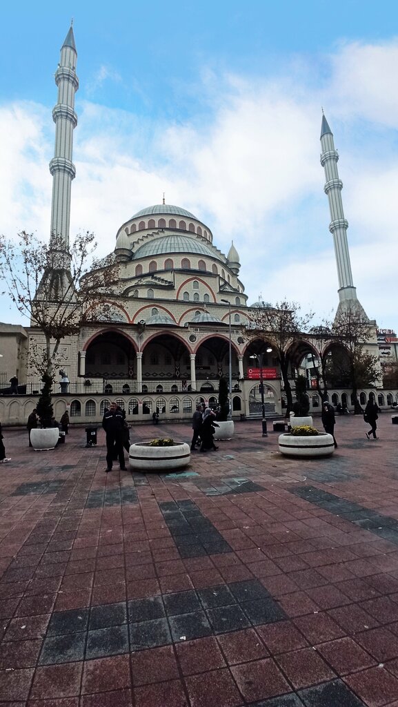 Cami Merkez Camii Şerifi, İstanbul, foto