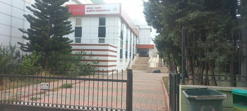 Yüzme havuzları Alanya Olimpik Yüzme Havuzu, Alanya, foto