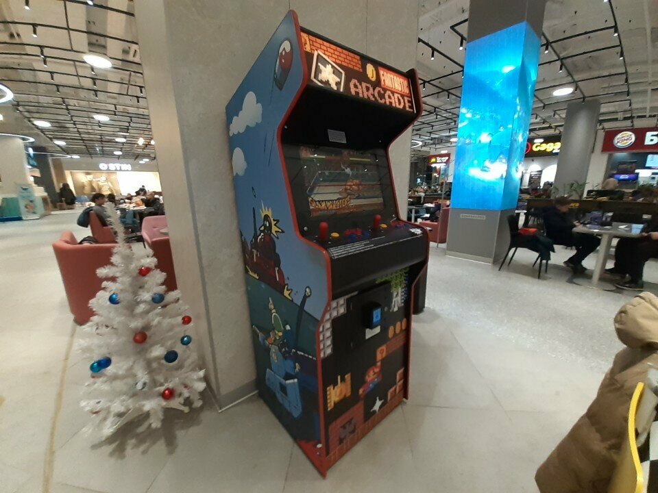 Oyun makinesi Fantastic Arcade, Nijni Novgorod, foto
