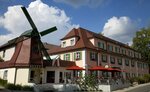 Hotel Gasthof zur Windmühle (Rummelsberger Straße No:1, Ansbach), otel  Ansbach'tan
