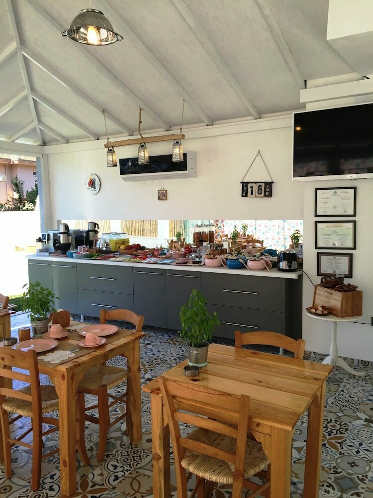 Otel Casa Pallet Hotel, Ortaca, foto