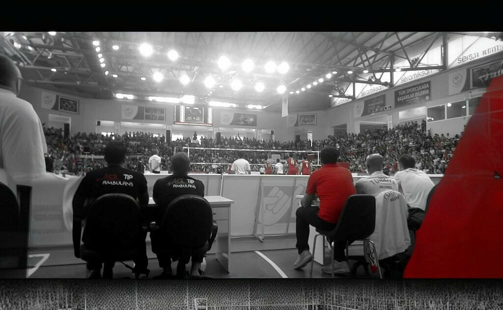 Spor ve jimnastik salonları Yıldırım Beyazıt Spor Salonu, Turgutlu, foto