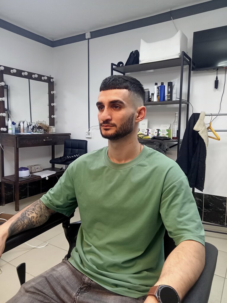 Berberler Barber King, Frolovo, foto