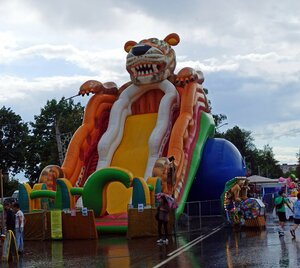 Весёлая карусель (Vladimir Region, Kolchugino, Lenina Square), atraksiyon  Kolçugino'dan