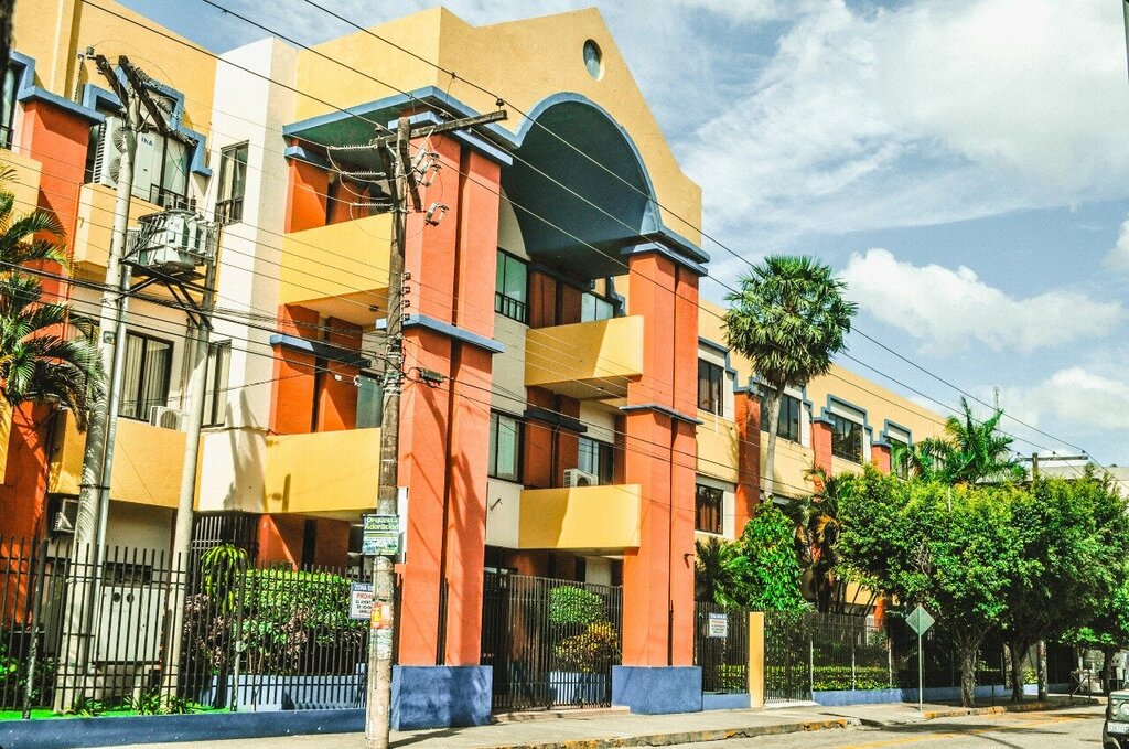 Ortaokul Cristo Rey, Santa‑Krus, foto
