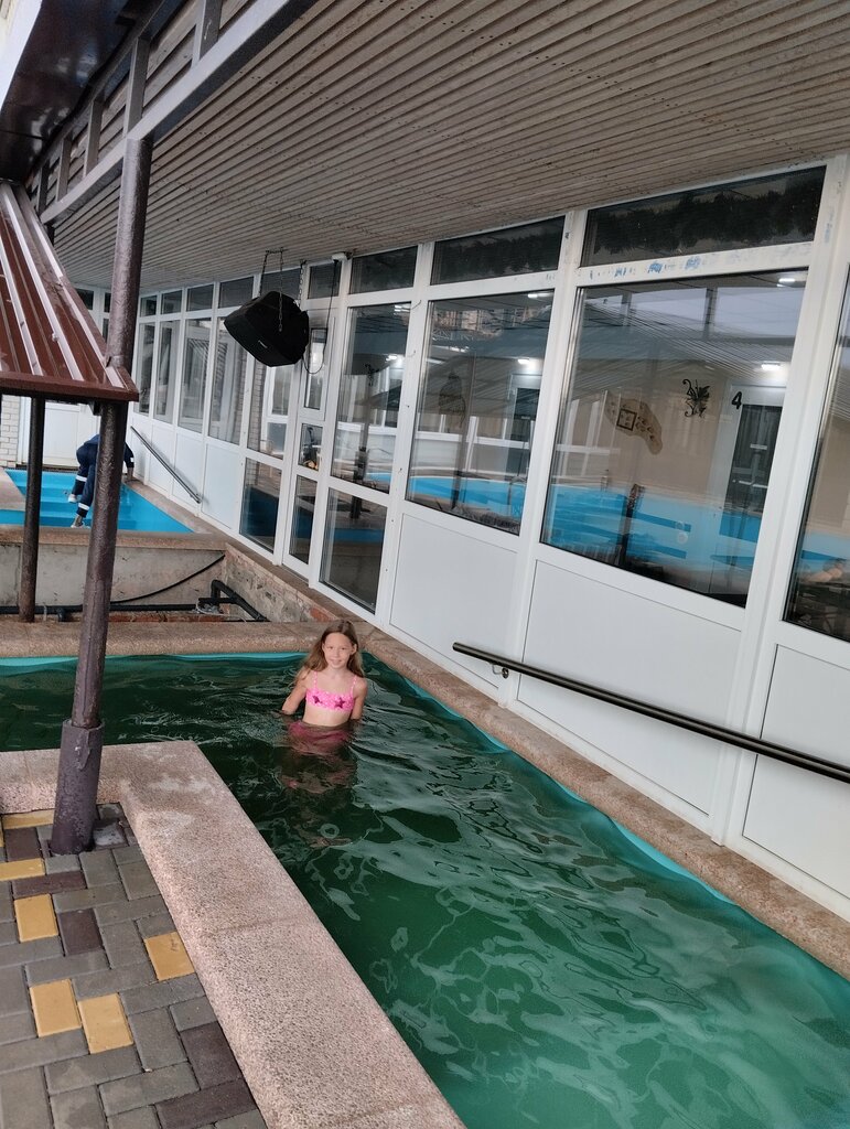 Sağlık merkezleri Термальный парк Золотая Рыбка, Krasnodarski krayı, foto