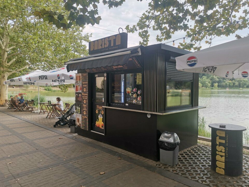 Al götür kahve Barista, Kişinev, foto