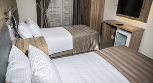 Remila Otel (Kocaeli, İzmit, Yahyakaptan Mah., Şehit Ali İhsan Çakmak Sok., 46), otel  İzmit'ten