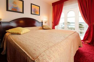 Arbiana Heritage Hotel (Rab), otel