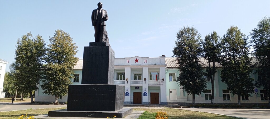 Anıt, heykel В.И. Ленин, Moguilev, foto