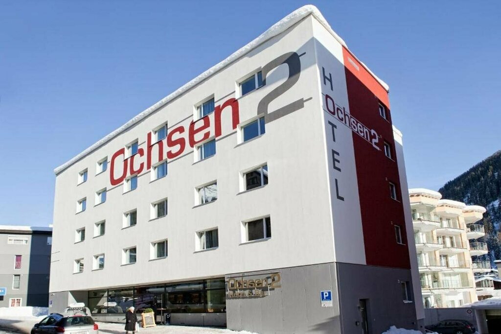 Otel Hotel Ochsen 2, Graubunden, foto