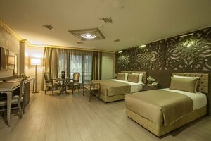Empire Suite Hotel (İstanbul, Fatih, Hobyar Mah., Hamidiye Cad., 4), otel  İstanbul'dan