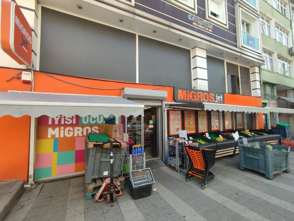 Süpermarket Migros Jet, İstanbul, foto