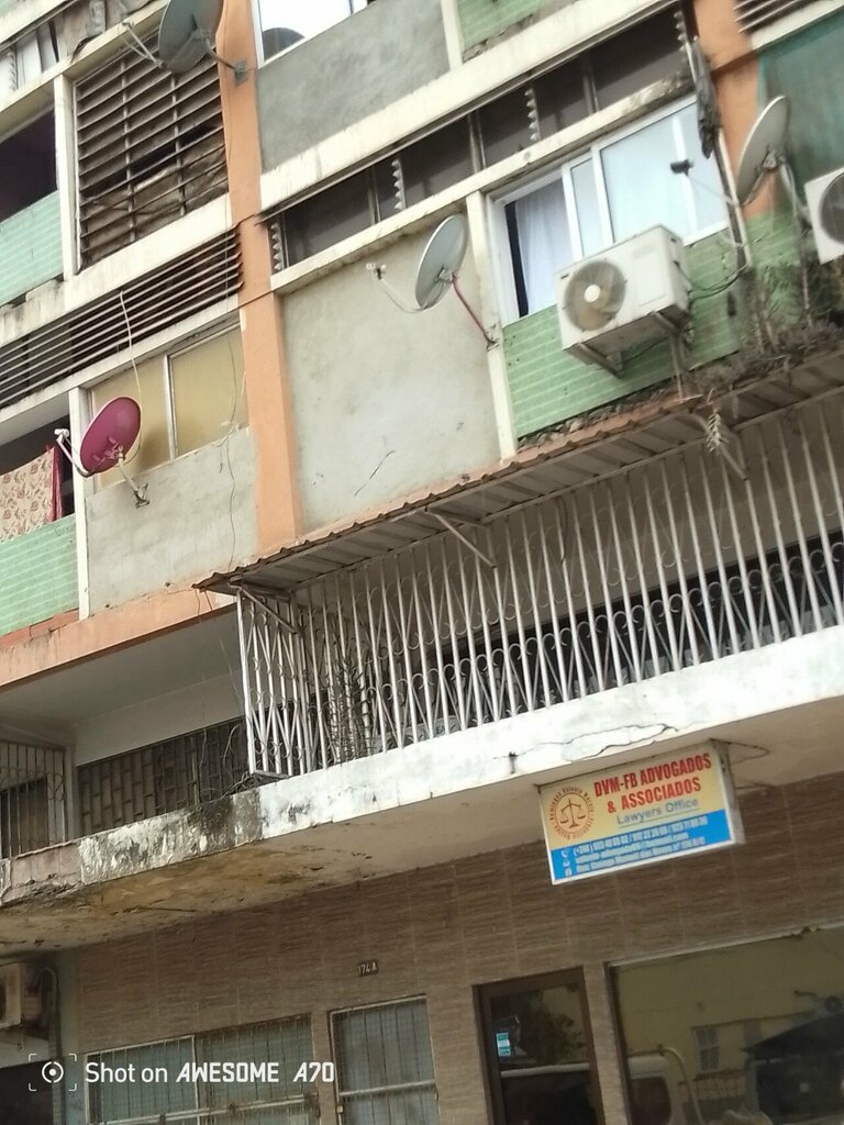 Hukuk büroları Comercio, Loanda, foto