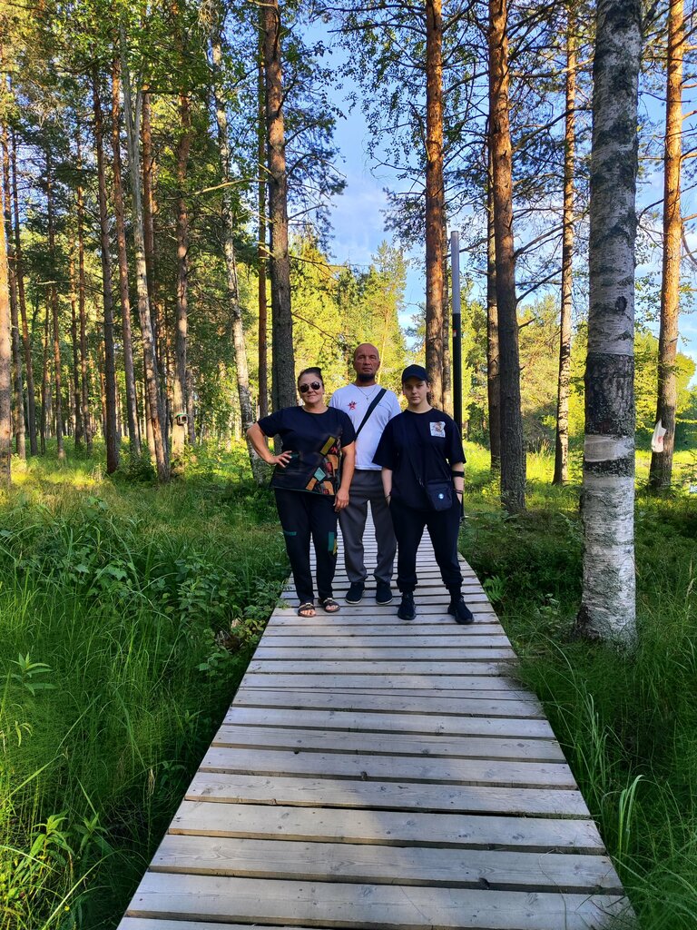 Kültür ve eğlence parkları Кленовая аллея, Medvezhyegorsk, foto