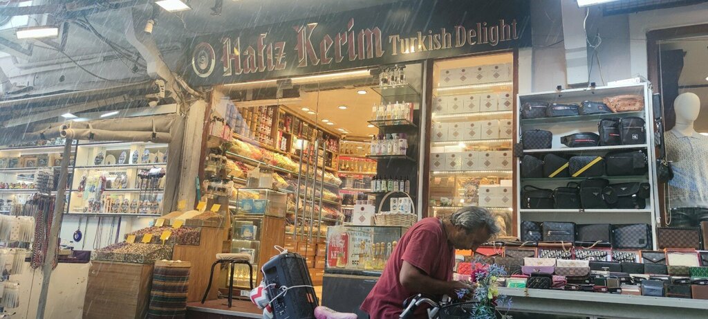 Mini-market Hafız Kerim, İstanbul, foto