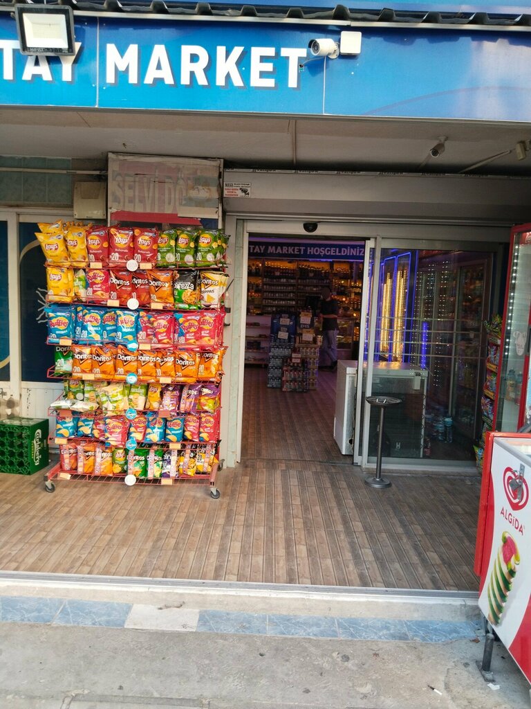 Alkollü içecekler Aktay Market, İzmir, foto