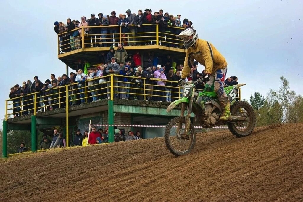 Motosiklet pisti Трасса для мотокросса, Liudinovo, foto