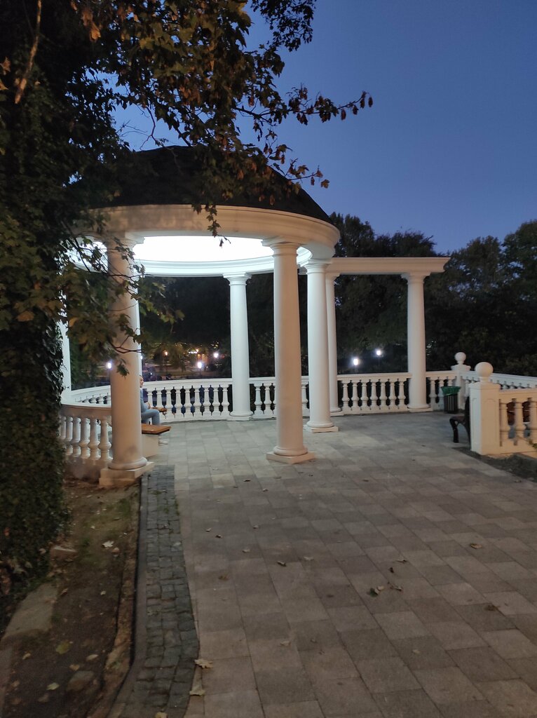 Turistik yerler Ротонда, Simferopol (Akmescit), foto