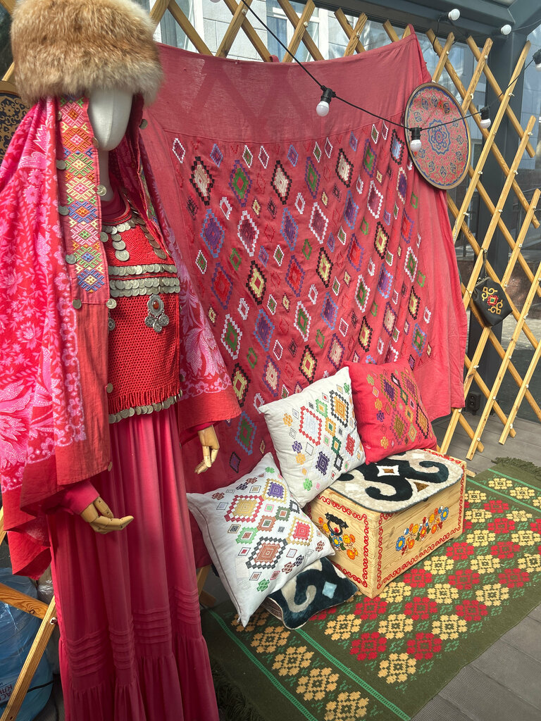 Hediyelik eşya mağazaları Terra Bashkiria, Ufa, foto