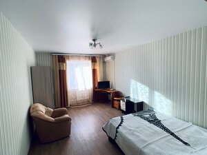 Апартаменты на Набережной Амура (Politekhnicheskaya Street No:3, Blagoveschensk), otel  Blagoveshchensk'ten
