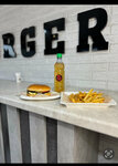 Burger (Balpyq Bı kóshesі No:105Б, Karabulak Township), suşi restoranı
