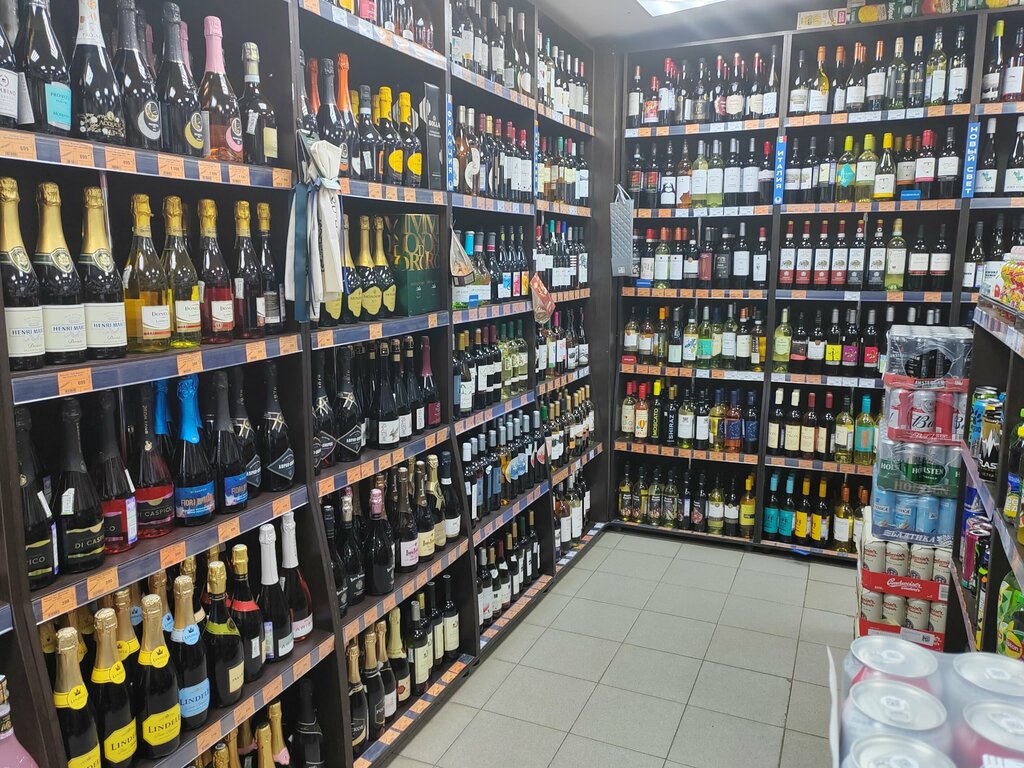 Alkollü içecekler Port Market, Kazan, foto