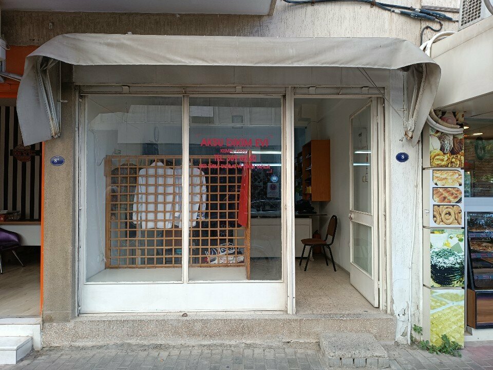 Terziler Aksu Dikim Evi, İzmir, foto