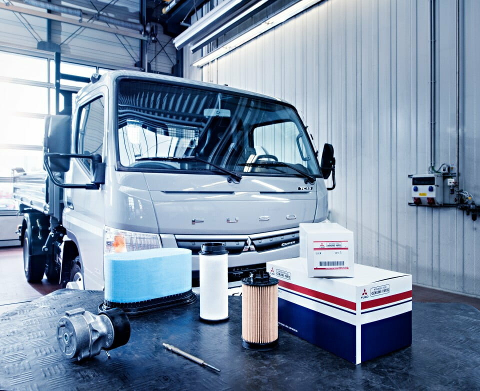 Otomobil yedek parçaları Tareeq Nasir Auto Spare Parts Trading, Sharjah, foto